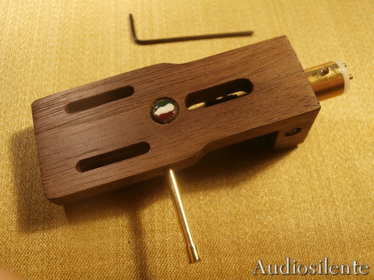 Wooden headshell