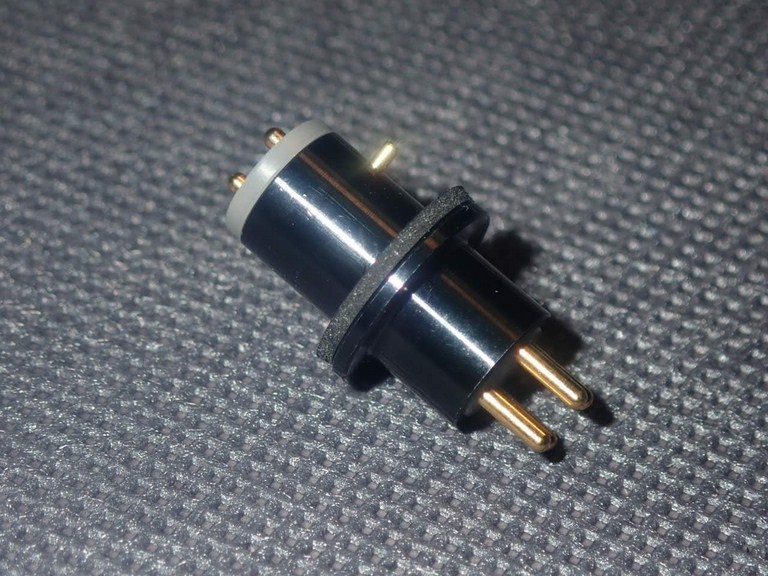 Headshell 4 Pin Standard Connector